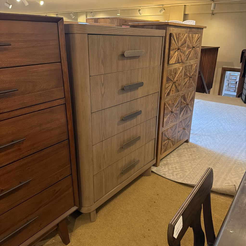 Magnum Chest – Ballard Consignment