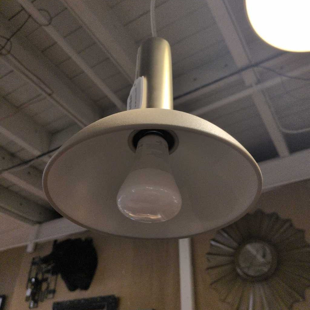 Socket Pendant Light – Ballard Consignment